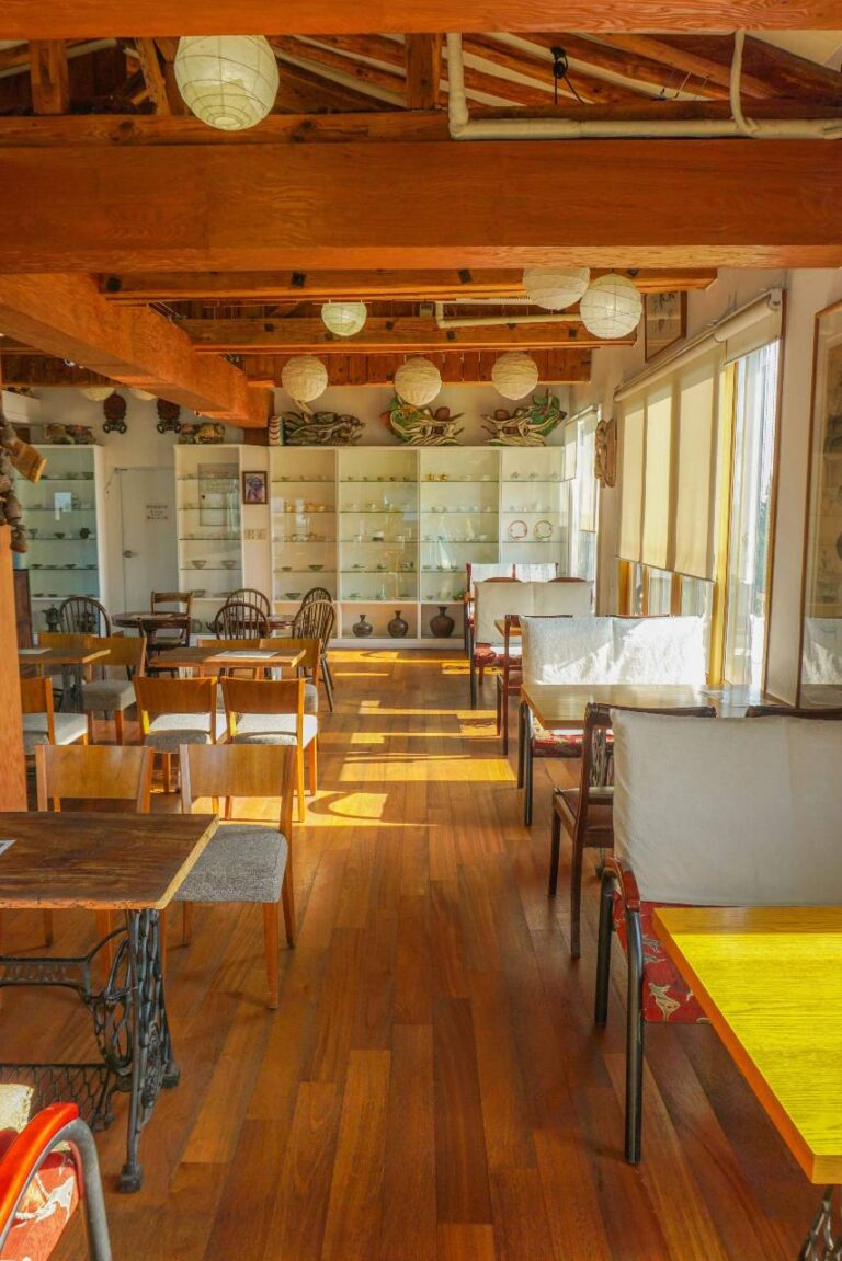 How to get to the Bukchon Hanok Village | What to see and do