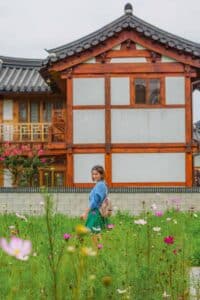 Autumn in Seoul and 22 EPIC Fall Foliage Destinations in Seoul